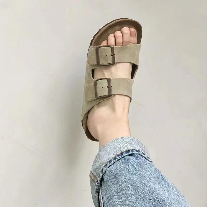 ・カテゴリ: 一字型・スタイル: 休闲・流行要素: 金属・靴面素材: 牛皮・皮質特徴: 牛皮・靴底素材: 発泡橡胶底・パターン: 純色・内里素材: 超遷皮・靴底工法: 粘着・機能: 透気,軽便,耐磨・毛重: 約1kg・加工方法: 磨砂・閉合...