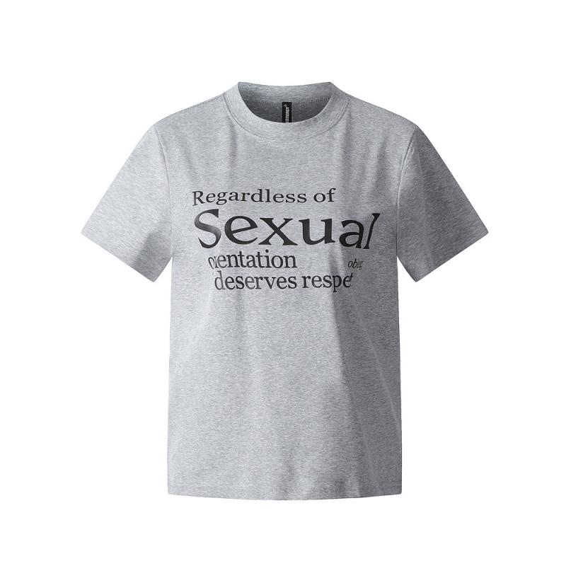 ・カテゴリ: Tシャツ・スタイル: 復古・主な素材: 綿91%・柄: 字母・版型: ワイド・ネックライン: ラウンドネック・袖丈: 短袖・袖型: ラグランスリーブ・厚み: 普通・カラー展開: フラワーグレー、ダークネイビー・サイズ展開: S...
