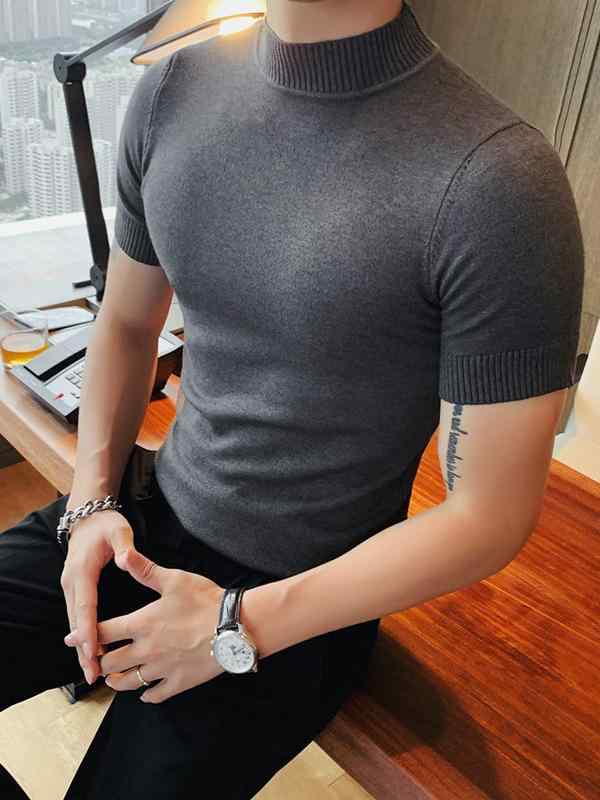 ・カテゴリ: Tシャツ・スタイル: 修身型・主な素材: 粘纤70%・柄: 単色・袖丈: 短袖・袖型: 常规・ネックライン: 圆领・カラー展開: 白色、黒色、黄色、军绿色、墨绿色、驼色、藏青色、深灰色、咖啡色、大红色、彩藍色、灰色、红色、墨绿...
