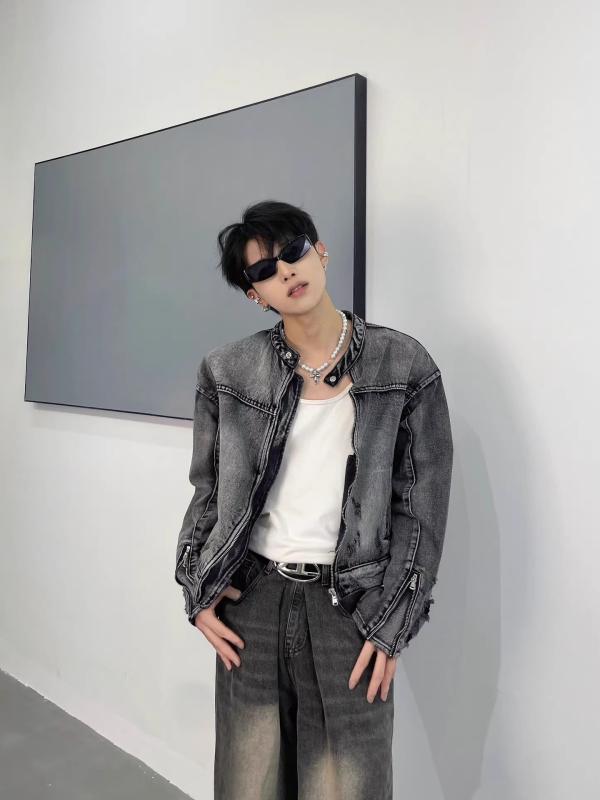 ・カテゴリ: ジャケット・スタイル: 韓国風・ネックライン: スタンドカラー・フィット: ルーズフィット・フロント: ジップ・フード: フードなし・厚み: 普通・パターン: 無地・素材名: ポリエステル・主素材: ポリエステル90%・裏地素...