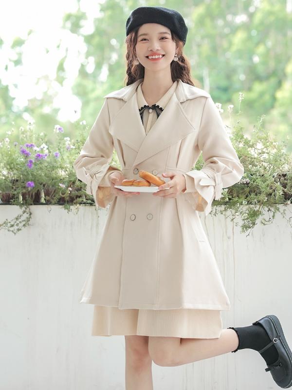 ・スタイル: 通勤 ・主な素材: 他の素材 ・厚み: 中厚 ・フィット: ルーズ ・ネックライン: ポロ ・袖丈: 長袖 ・袖型: ラグランスリーブ ・カラー展開: 杏色 ・サイズ展開: S、M、L、XL