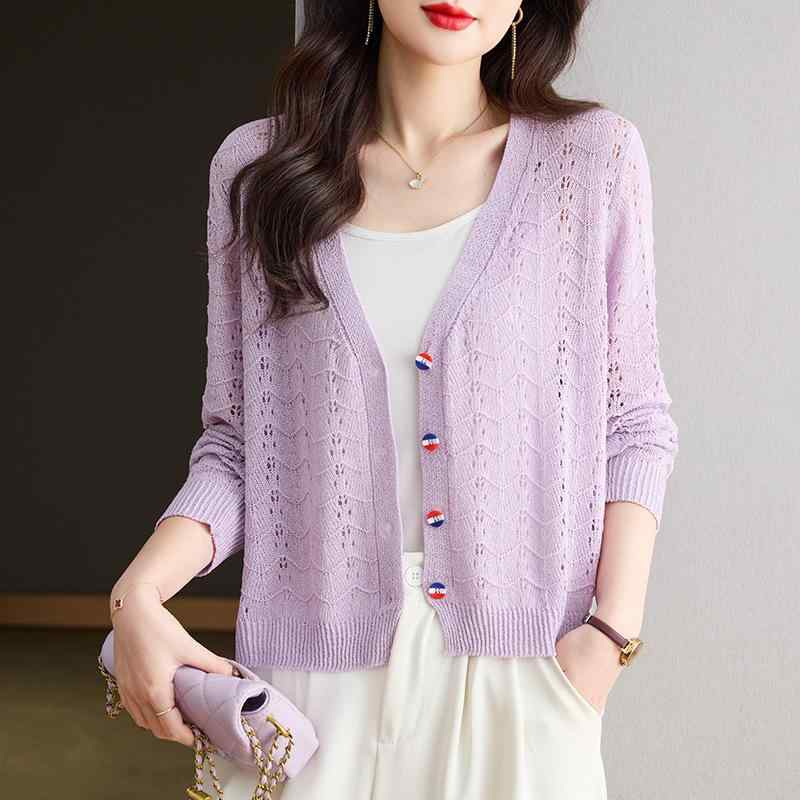 ・カテゴリ: 毛衣・スタイル: 名媛風・主な素材: 粘膠繊維30-50%、ポリエステル30-50%・柄: 無地・厚さ: 中厚・構成: 単品・デザイン: 開衫・版型: ルーズフィット・袖型: 標準・ネックライン: Vネック・袖丈: 長袖・流行...