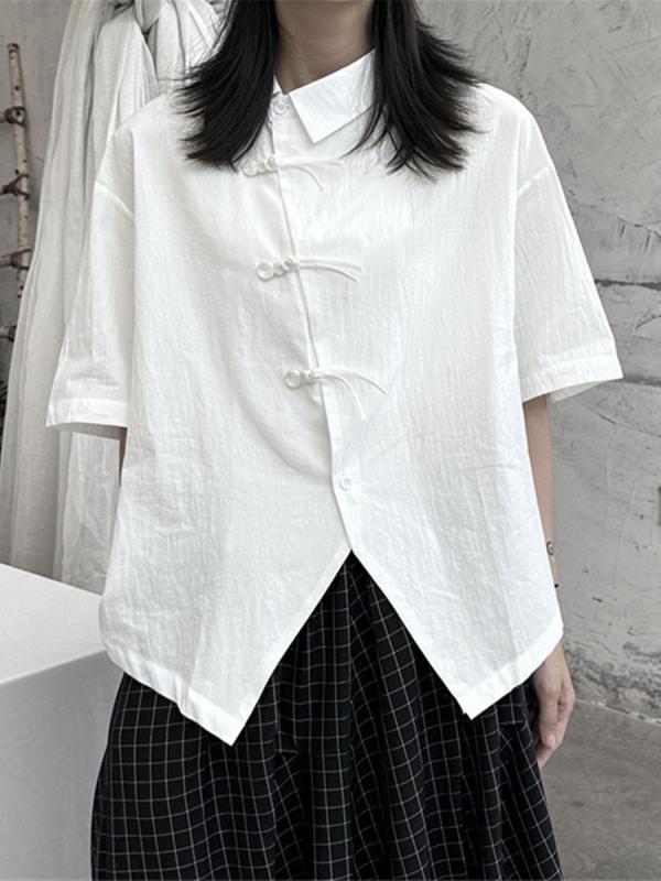 ・主な素材: 綿・スタイル: 純色・袖丈: 短袖・版型: ワイド・ネックライン: POLO・袖型: 標準・カラー展開: ブラック、ホワイト・サイズ展開: 均一