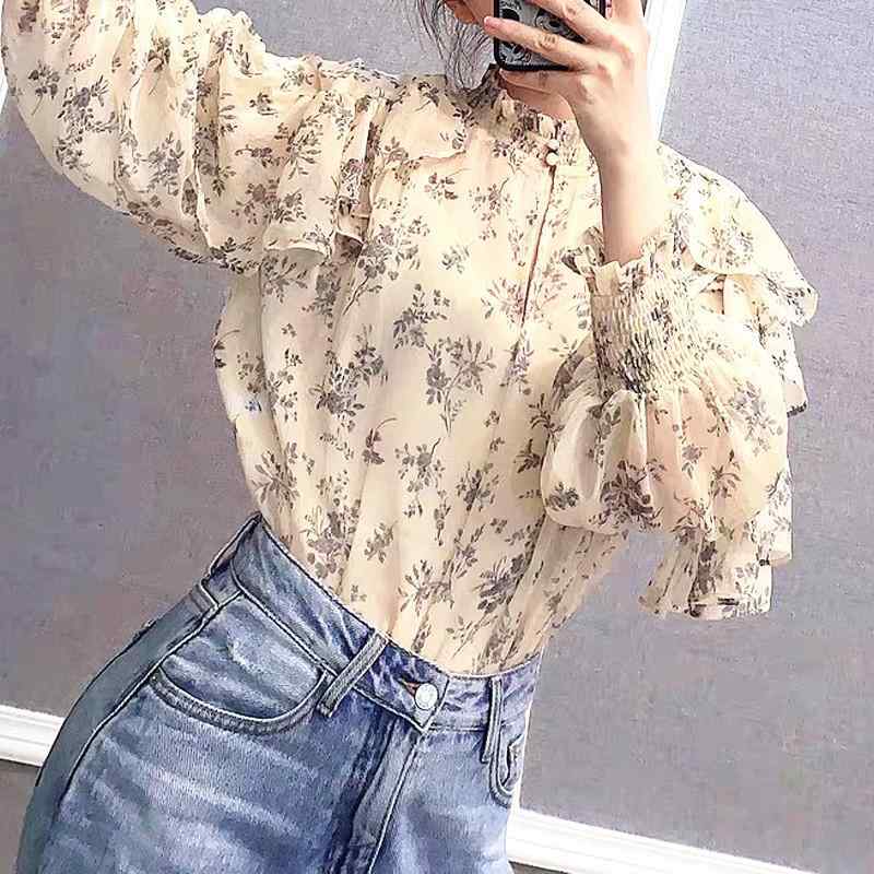 ・主な素材: ポリエステル50-70%・柄: プリント・スタイル: 通勤・袖丈: 長袖・フィット: スリム・衣丈: 普通・ネックライン: フリル・袖型: ランプシェード・カラー展開: 画像色・サイズ展開: S,M,L
