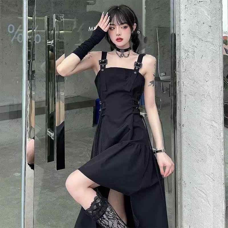 ・スタイル: 文艺复古、中国風・主な素材: PVC 30%以下・袖丈: 無袖・スカート丈: 中長・首元: 背帶・袖タイプ: その他・スタイルタイプ: 吊帶・カラー展開: ブラック・サイズ展開: S、M、L、XL、2XL・カテゴリ: ワンピース