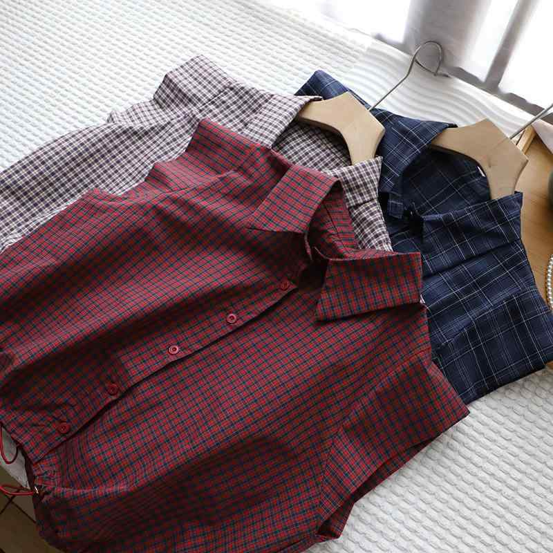 ・カテゴリ: シャツ・スタイル: 清新・主な素材: 綿50-70%、麻30-50%・柄: 格子・袖丈: 無袖・版型: ワイド・衣丈: ショート(40-50cm)・ネックライン: ポロ・流行要素: ボタン・カラー展開: イエロー、ネイビー・サ...