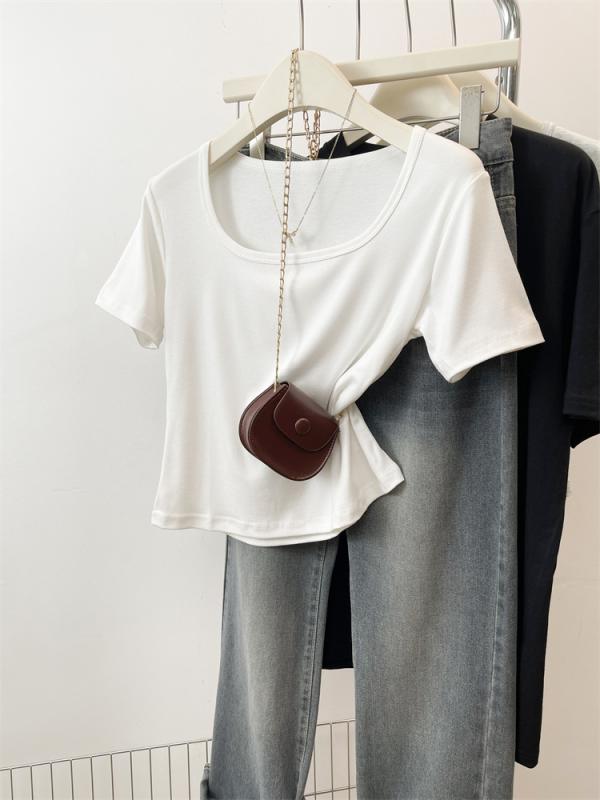 ・カテゴリ: Tシャツ・スタイル: 韓系風・主な素材: 綿90-95%、氨纶30%以下・柄: 無地・ネックライン: 方領・袖丈: 短袖・カラー展開: 白色、杏色、黒色・サイズ展開: S、M、L、XL