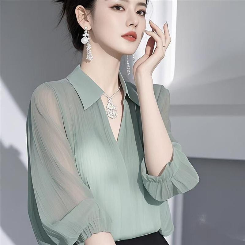・カテゴリ: シャツ・主な素材: 雪尼尔、氨纶30%以下・袖丈: 無袖・ネックライン: POLO領・スタイル: 気質優雅・カラー展開: ブラック、グレー、ワインレッド、ライトブルー、ライトグリーン、ライトパープル・サイズ展開: S(40-4...