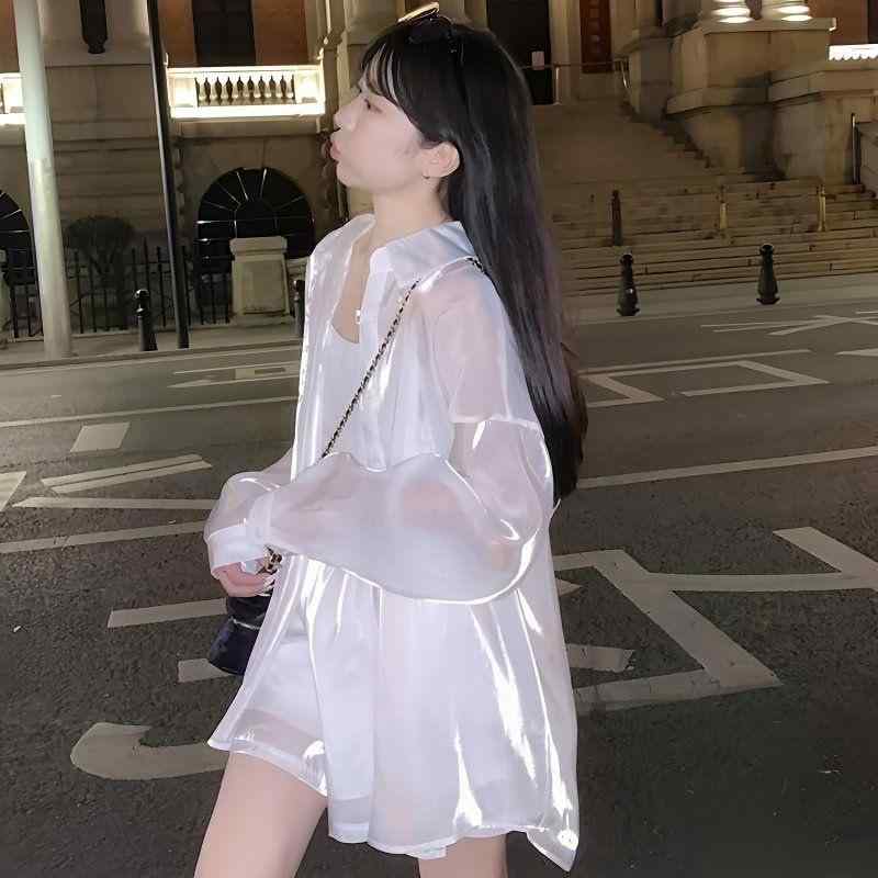 ・カテゴリ: シャツ・スタイル: 都市風・主な素材: ポリエステル・柄: 無地・袖丈: 長袖・版型: ゆったり・衣長: 普通・ネックライン: ポロ・袖型: 普通・カラー展開: ホワイト、ブルー・サイズ展開: S、M、L、XL、2XL、3XL