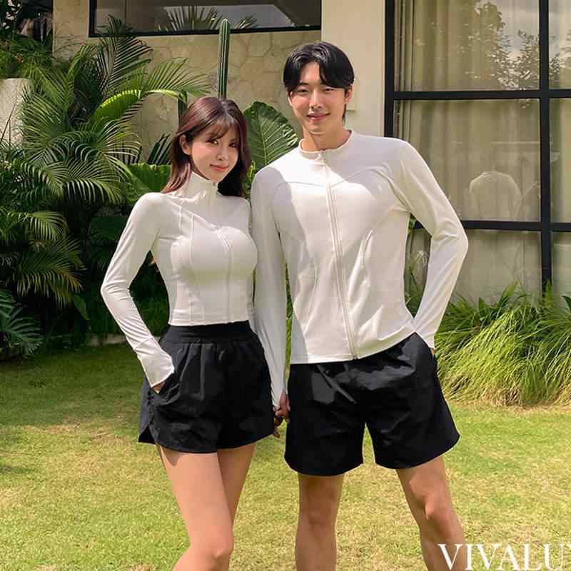 ・カテゴリ: ビキニ・対象性別: 女性・対象年齢: 成人・柄: 耐久性あり、小清新、保守的・素材: ナイロン80%、スパンデックス20%・重さ: 250g・袖丈: 長袖・使用シーン: 水中運動、その他・カラー展開: 本白+黒・サイズ展開: ...