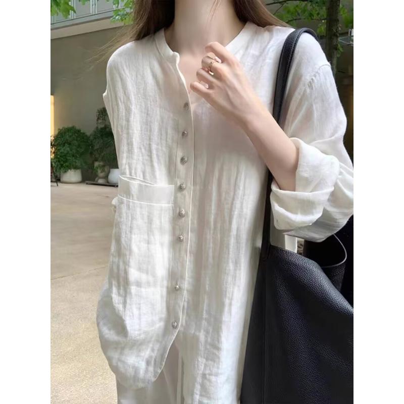 ・カテゴリ: シャツ・スタイル: 通勤風・主な素材: 綿50-70%、ポリエステル30%未満・柄: 無地・袖丈: 長袖・版型: ワイドシルエット・衣長: 50-65cm・ネックライン: ポロカラ・袖型: 標準袖・サイズ展開: M、L、XL、2XL