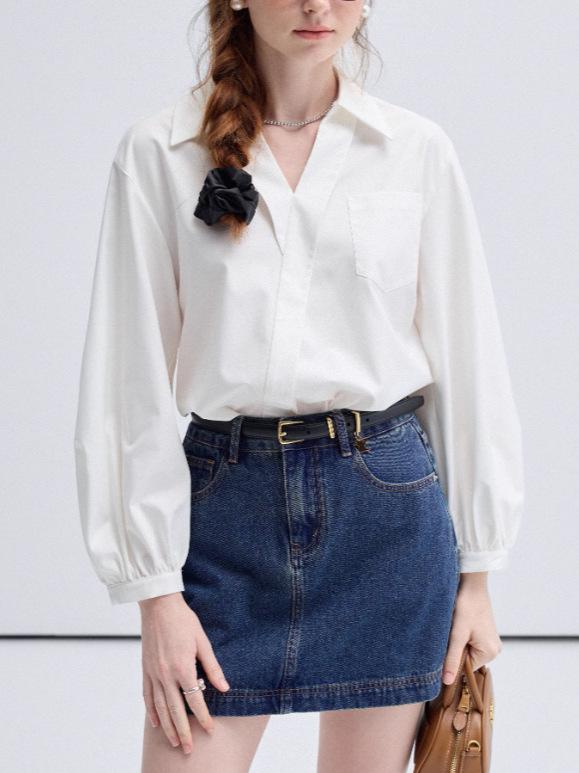 ・カテゴリ: シャツ・スタイル: 通勤風・主な素材: ポリエステル30%以上50%未満、他30%以上50%未満・柄: 無地・袖丈: 長袖・袖型: 標準袖・デザイン: パッチワーク・フィット: ゆったり・着丈: 中長丈・ネックライン: Vネッ...