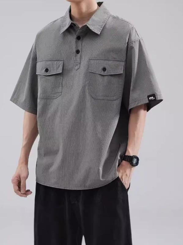 ・スタイル: 美式復古・袖丈: 短袖・版型: 寛鬆型・柄: 純色・特殊工藝: ボタン・厚み: 普通・主な素材: ポリエステル繊維（ポリエステル）81-90%・使用シーン: 日常・カラー展開: グレー、ダークブラウン・サイズ展開: M、L、X...