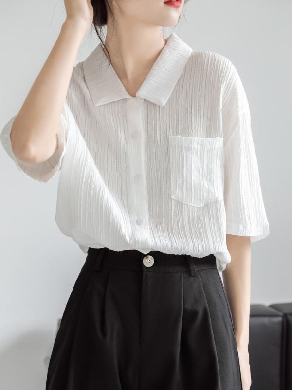 ・カテゴリ: シャツ・スタイル: 通勤・主な素材: 綿50-70%・主な素材2: ポリエステル30-50%・柄: 無地・袖丈: 五分袖・加工: 拼接・版型: ルーズフィット・衣丈: 普通(50-65cm)・ネックライン: ポロ・袖型: スト...