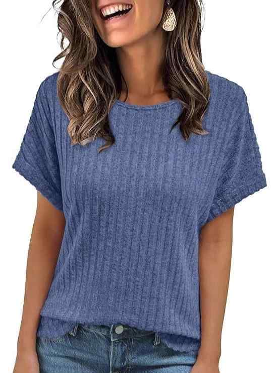 ・カテゴリ: Tシャツ・スタイル: カジュアル・主な素材: ポリエステル95%以上、スパンデックス30%以下・袖丈: 短袖・衣丈: 普通(50-65cm)・ネックライン: クルーネック・袖型: スタンダード・柄: 無地・カラー展開: ブラッ...