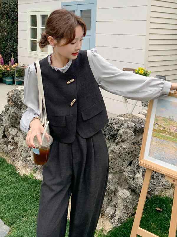 ・主な素材: 涤纶（聚酯纤维）95%以上・カラー展開: 图片色・サイズ展開: S,M,L,XL・スタイル: 軽熟風・カテゴリ: 休闲套装・パンツ丈: 長丈・袖丈: 長袖
