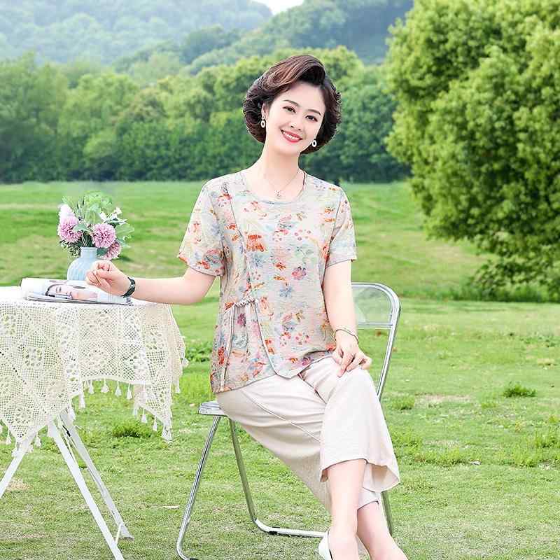 ・スタイル: 気質通勤、都市風・カテゴリ: 休闲套装・商品タイプ: 裤套装・主な素材: 涤纶（聚酯纤维）・主素材含有量: 95%及以上・袖丈: 三分袖・袖タイプ: 通用款・パンツ丈: 七分裤・流行要素: 纽扣・カラー展開: 黄色、緑色、赤色...
