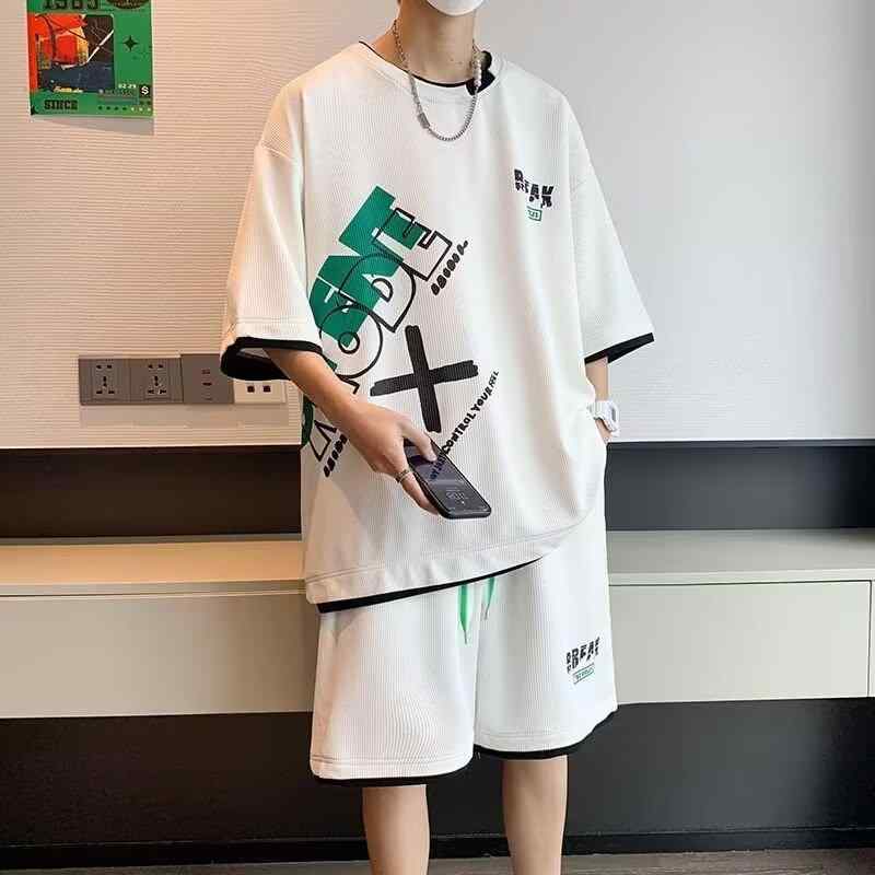 ・スタイル: 韓版・厚さ: 薄款・パンツ丈: 短パン・トップスタイル: Tシャツ・袖丈: 短袖・フード: なし・素材名: 化繊混紡・主素材: ポリエステル90%・使用シーン: 日常・カラー展開: ホワイト、ブラック、カーキ・サイズ展開: M...