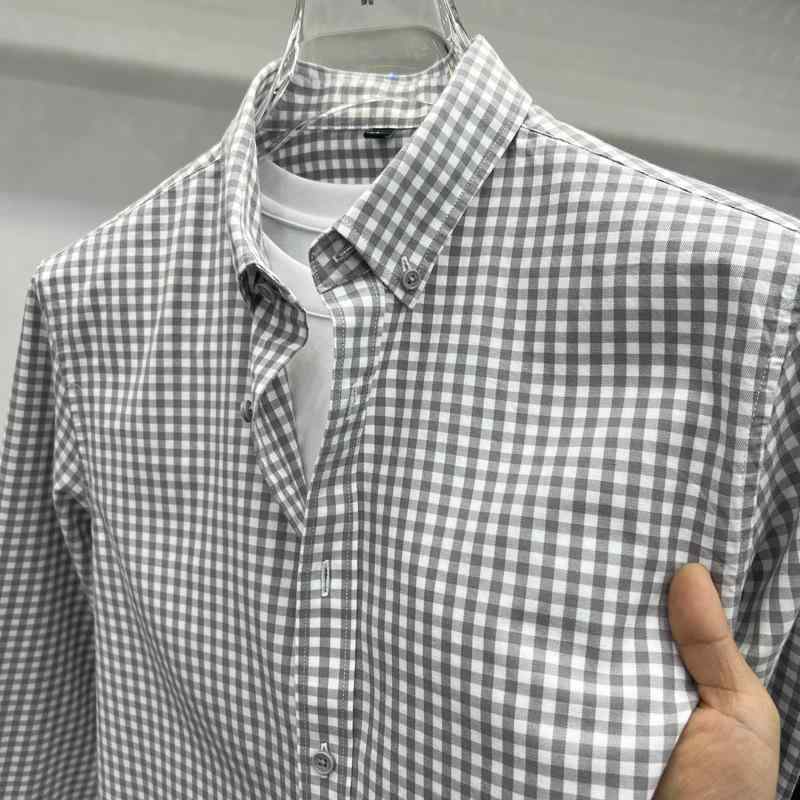 ・カテゴリ: シャツ・スタイル: 基礎・主な素材: 綿51-70%・素材機能: 透気性・袖丈: 長袖・柄: 格子・厚み: 普通・タイプ: 開襟・フィット: 合体・襟: 襟付き・カラー展開: ブルー、グリーン、レッド、グレー・サイズ展開: M...