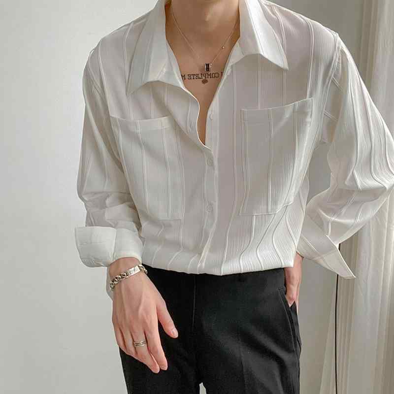 "string{}``` **1. Identify and Extract Relevant Information:** - **Style:** Casual - **Main Material:** Polyester (...