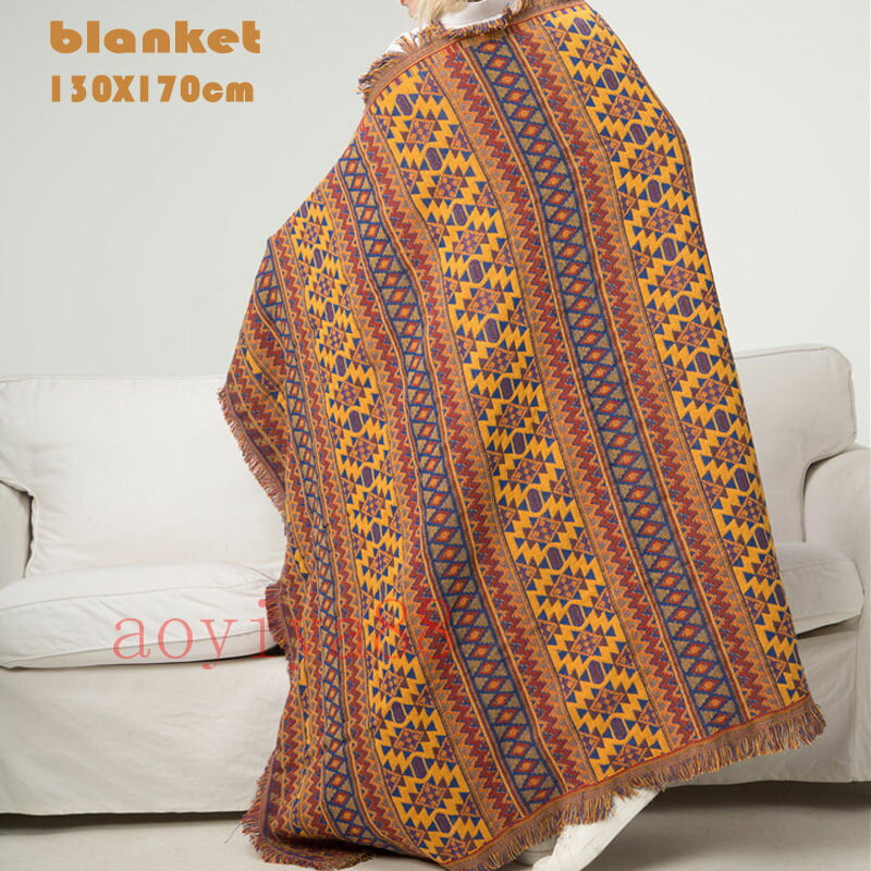 サイズ：130X170cm ※初期不良以外に、商品到着後のサイズ変更やカラーやイメージが違う等、落札者様の都合での商品交換、返品は一切受けしておりません。 オールシーズンケットは肌触りの良いケットや薄手の軽い毛布をお探しの方におススメです！...