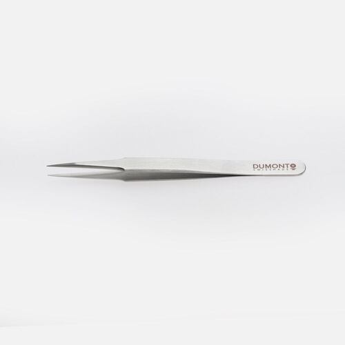 商品説明一般形、先は柄より鋭くテーパーになっています。 イノックス（02）＜耐腐食性＞イノックス（02）はC、Mn、Cr、Siで構成されており、標準の磁性ステンレスです。クロムが含まれているためカーボンほど硬度は高くありません。約400℃（...