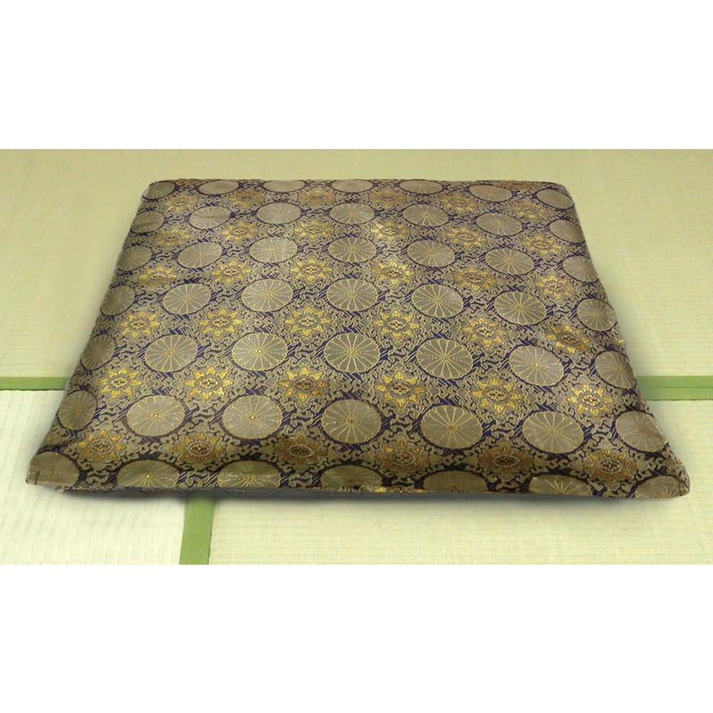商品情報 サイズ 約62×64cm 素材 ポリエステル100%ファスナー付き 生産地 中国 その他 洗濯できません生地の特性上、光に弱いので直射日光等が当たる場所での使用はお避けください。汚れた場合はふきん等で拭いてください。※商品詳細説明...