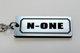 【商品詳細】 ・サイズ： 縦：2cm×横5cm×厚み0.3cm ・色： 銀/黒 ・素材： 2層アクリル ・注意事項：モニターの発色具合により実際の色と異なる場合がございます。