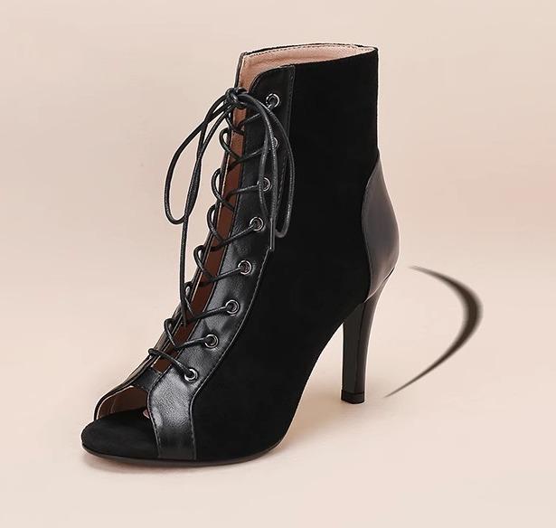 開閉方法: フロントタイチューブ高さ: ショートチューブ人気の要素: クロスストラップヒールの高さ：超ハイヒール季節に適しています：オールシーズン厚さ: 薄手ソール素材: ラバーアッパー内側素材: シープスキン皮質の特徴: マットインソール...