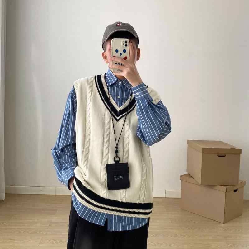 襟のタイプ: Vネック服の前立て: プルオーバー服装バージョン：ゆったりタイプ