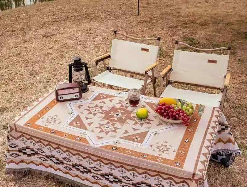 テーブルクロス エスニック 布 綿 リネン 机 デスク キッチン キャンプ ピクニックホームパーティー カバー おしゃれ インテリア レトロ 北欧風 厚手 花 黄色