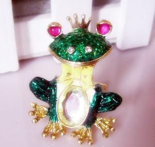 カエル 指輪 リング アクセサリー アニマル モチーフ フロッグ ユニーク ギフト 韓国 メンズ レディース 大ぶり キラキラ 装飾 願掛け材質：合金/銀メッキ/金メッキ