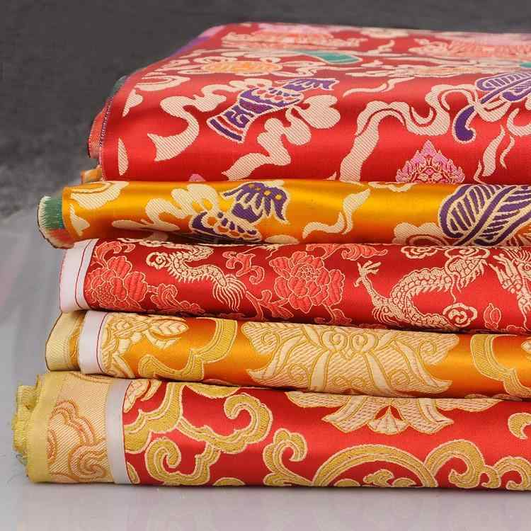 【サイズ】幅73cm×長さ100cm※ご購入前に必ずご確認ください※複数ご注文の場合は.幅73cmにて長さを数量分した1枚布でのお届けとなります。カットの都合上.長さに±1〜3cmの誤差が生じる場合がございます。予めご了承ください。