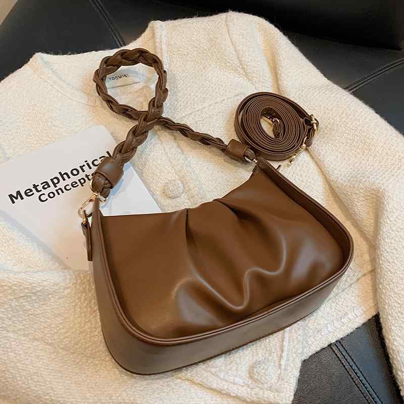 素材：PU材料技術: 柔らかい表面開閉方法: ジッパー 裏地素材: ポリエステル