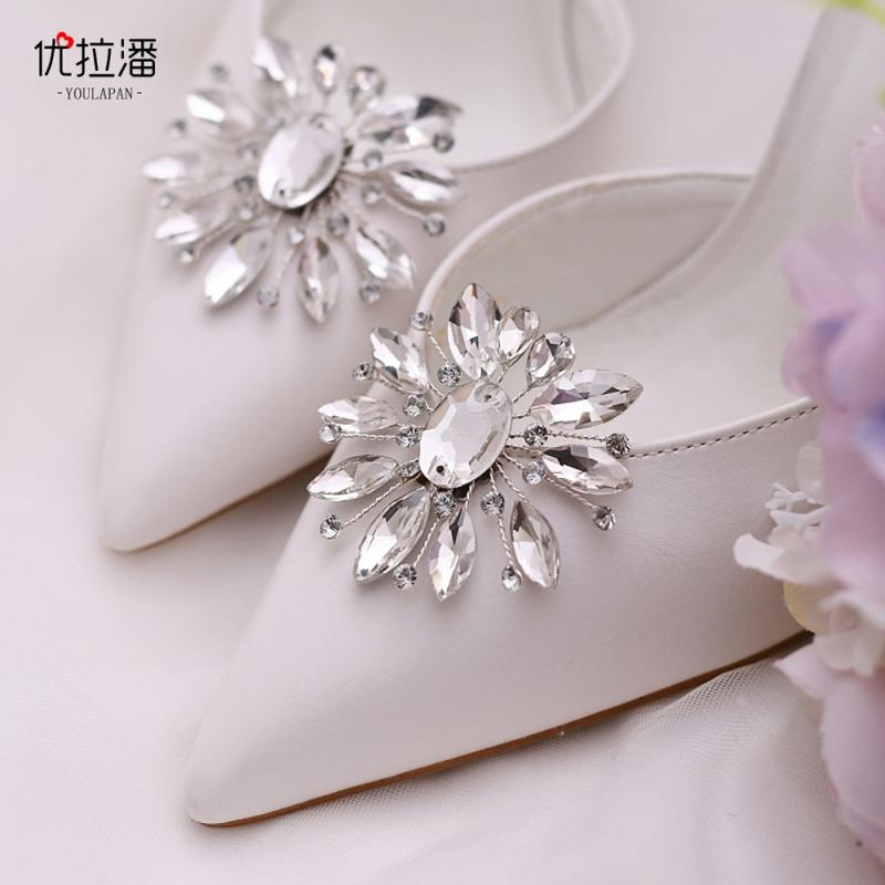 シューズ クリップ おしゃれ 装飾 小物 アクセサリー 着せ替え パンプス 靴 結婚式 パーティー 発表会 取り外し可能 キラキラ ラインストーン ビジュー 花