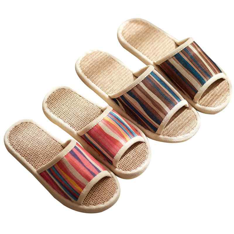 ソール素材: PVCソールの厚さ：1.5cm以下