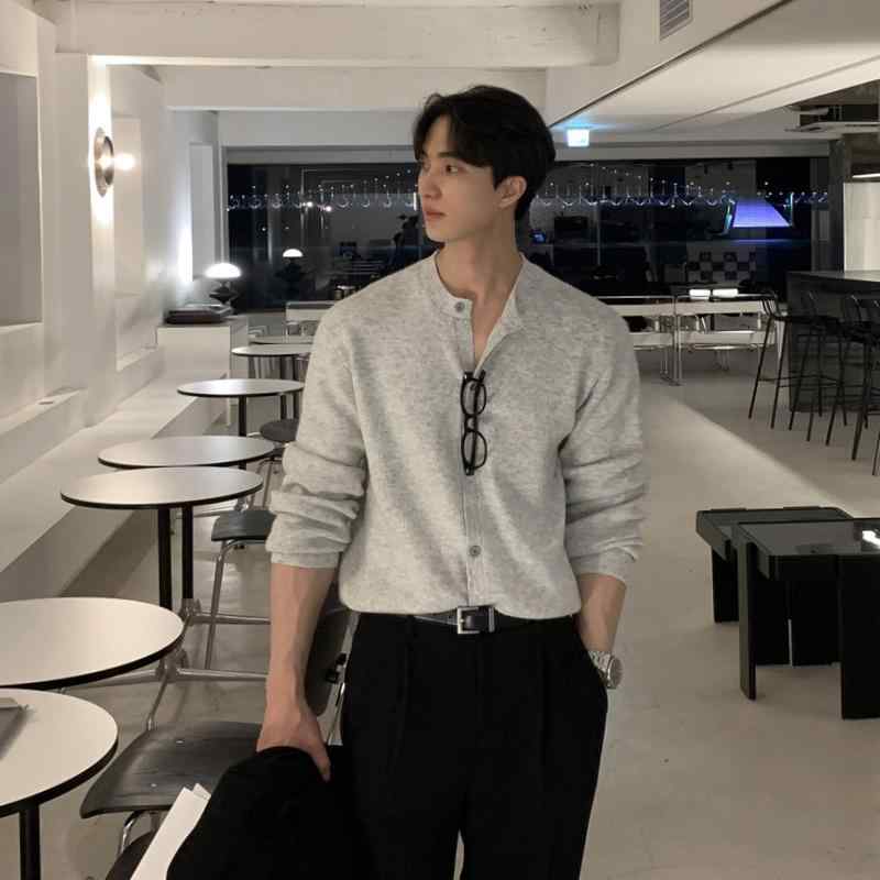 丸首 カーディガン メンズ 薄手 韓国 ラウンドネック カジュアル ゆったり 着やすい トップス 春秋 長袖 シンプル おしゃれ 黒 白 茶