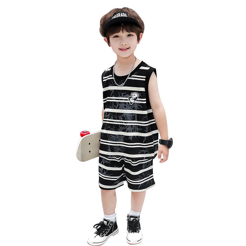 セット内容: 2点セット 素材: 綿混紡 シーン: 愛を伝える場面に フード: なし トップス仕様: ノースリーブ パンツ仕様: ショートパンツ 生地の厚さ: 薄手 前開き: プルオーバー 柄: ストライプ 性別: 男の子 着用: あり サ...