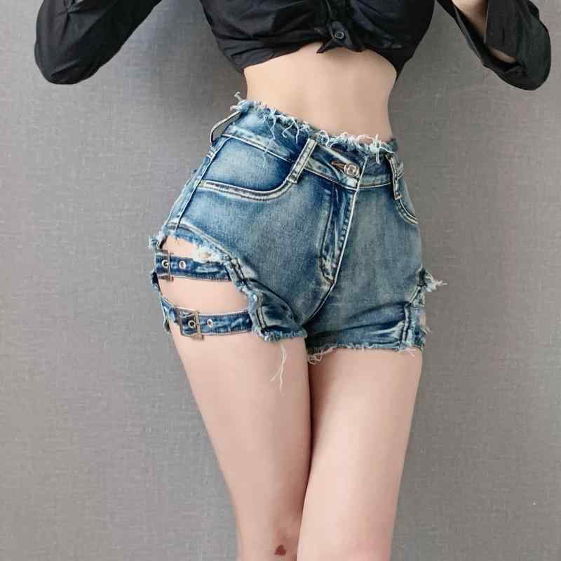 ウエストタイプ: ハイウエストパンツ丈：ショートパンツ