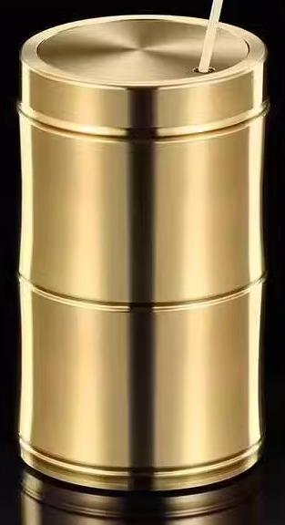 爪楊枝入れ おしゃれ 一本ずつ 持ち運び 携帯用 真鍮 ケース ホルダー 卓上 キッチン シンプル 軽量 コンパクト 蓋付き つまようじ