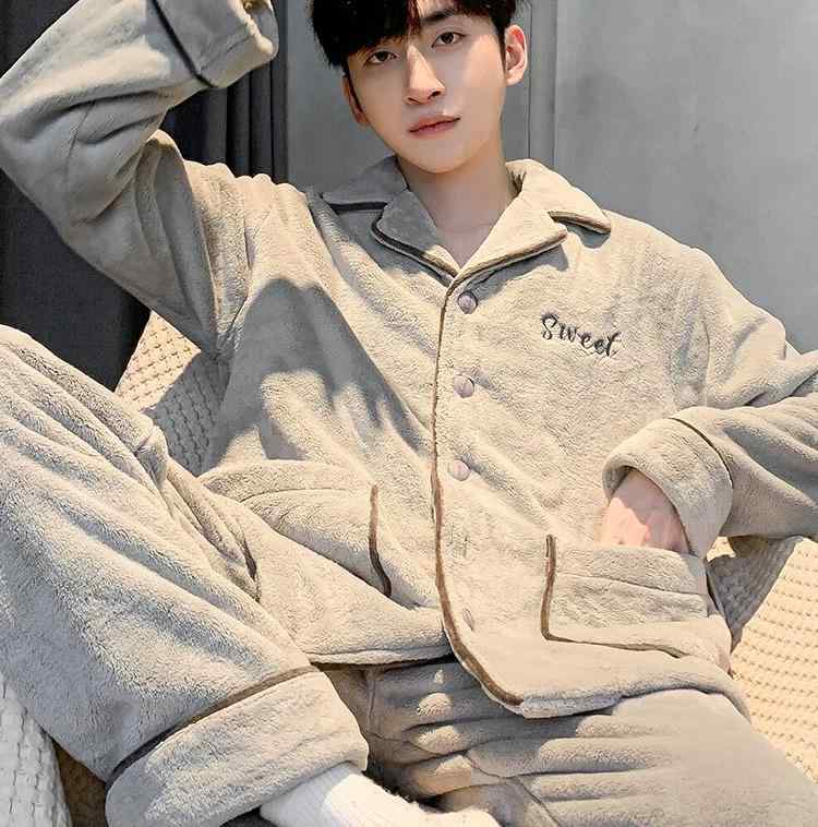 ウエスト ：ゴム生地素材構成：ポリエステル繊維100裏地素材構成：ポリエステル繊維100