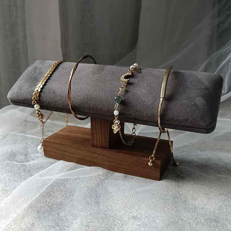 アクセサリー ディスプレイ スタンド おしゃれ 収納 置き場 ラック ウォールナット 起毛 ブレスレッド 腕時計 小物 インテリア 雑貨 装飾 玄関 卓上 店舗 展示 整理 保管 写真 撮影 小道具 シンプル グレー