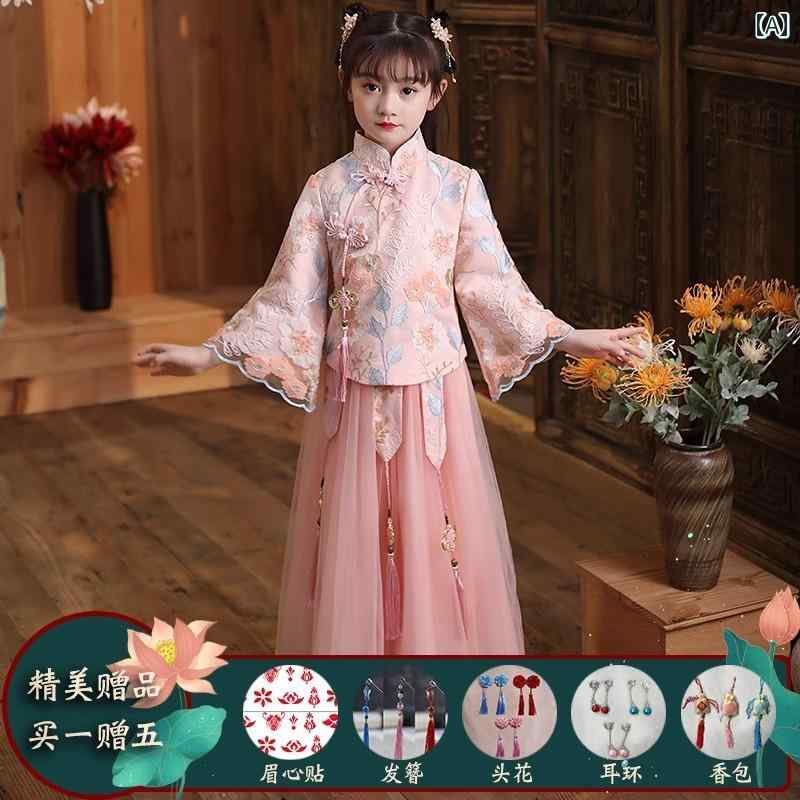 素材構成：ポリエチレンテレフタレート（ポリエステル）78.新ポリエステル繊維22