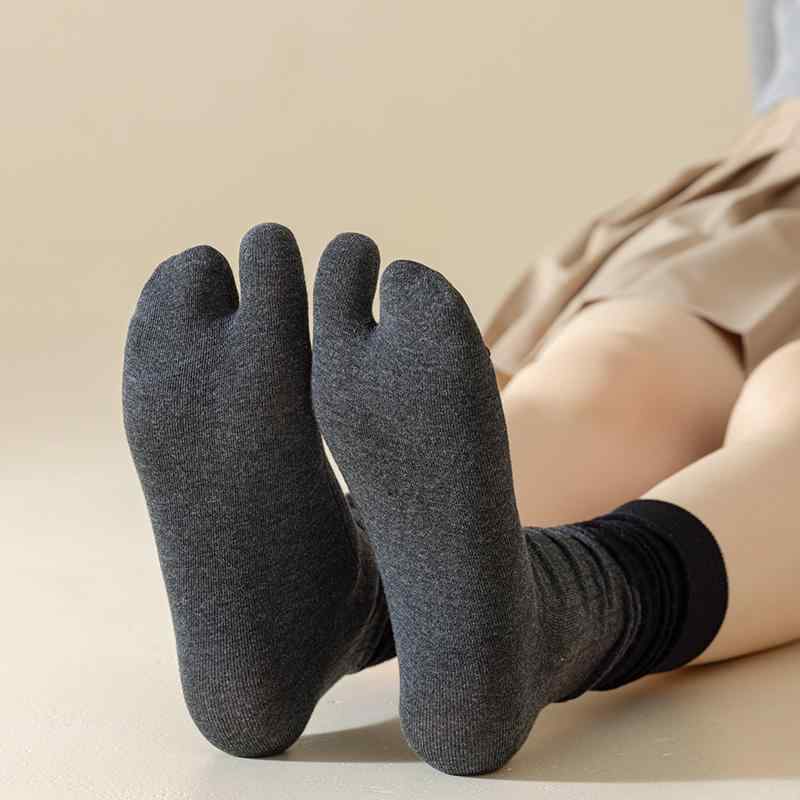 生地の主な素材: 綿生地素材構成：綿95.ポリエステル繊維3.2.ポリウレタン弾性繊維(スパンデックス)1.8長さ：ミドル丈-22cm ロング丈-35cm
