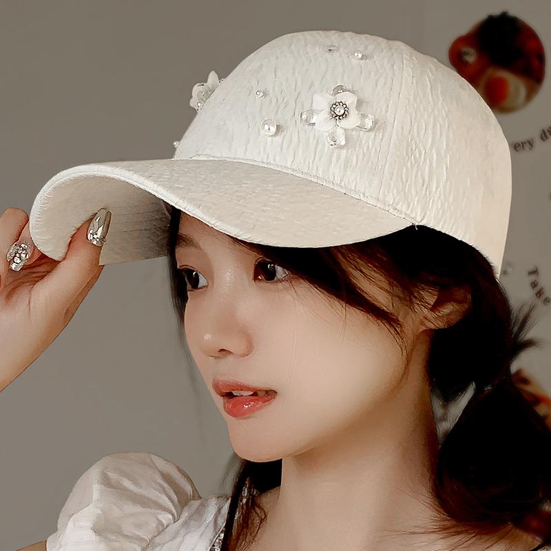 キャップ レディース 春夏 秋冬 オールシーズン 男女兼用 ユニセックス ショッピング デート 旅行 帽子 日焼け防止 ひさし付き つば広 カジュアル シンプル 無地 かわいい パール フラワー 調整可能 小顔効果 白 黒 ピンク