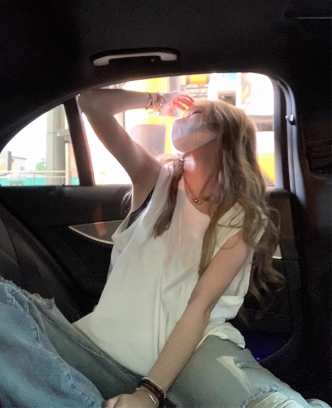 レディース タンクトップ おしゃれ 夏 コットン アメリカン ノースリーブ Tシャツ 大きいサイズ ルーズ ゆったり シンプル 無地 カジュアル 白 黒 グレー