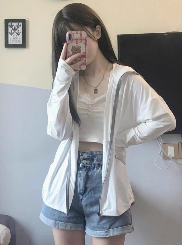 日焼け防止 パーカー レディース ひんやり 涼しい 夏 薄手 軽量 通気性 長袖 ジャケット 透けない 指穴 ジップアップ 体温調整 アウトドア スポーツ 大きいサイズ 白 グレー ピンク