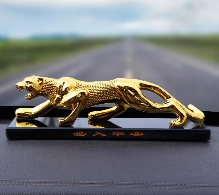 ご注意：高温にさらされると溶ける恐れがありますので.夏季のご使用の際は使用環境にご注意ください。