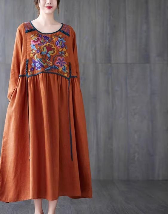 生地: 綿襟のタイプ: ラウンドネックウエストタイプ: ゆったりウエスト服の前立て: プルオーバースカートタイプ：Aラインスカート袖丈：長袖スカート丈：ミモレ丈スカートシルエット：Aライン