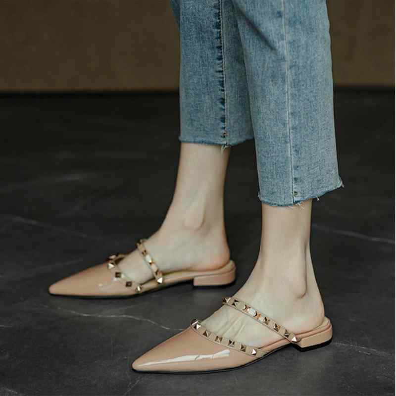 サンダル レディース ミュール 春夏 ぺたんこ フラットヒール ポインテッドトゥ 通勤 オフィス つっかけ 履きやすい おしゃれ 白 ピンクサイズ: 22.22.5.23.23.5.24.24.5.25ヒールの高さ：フラットヒール色の分類：...